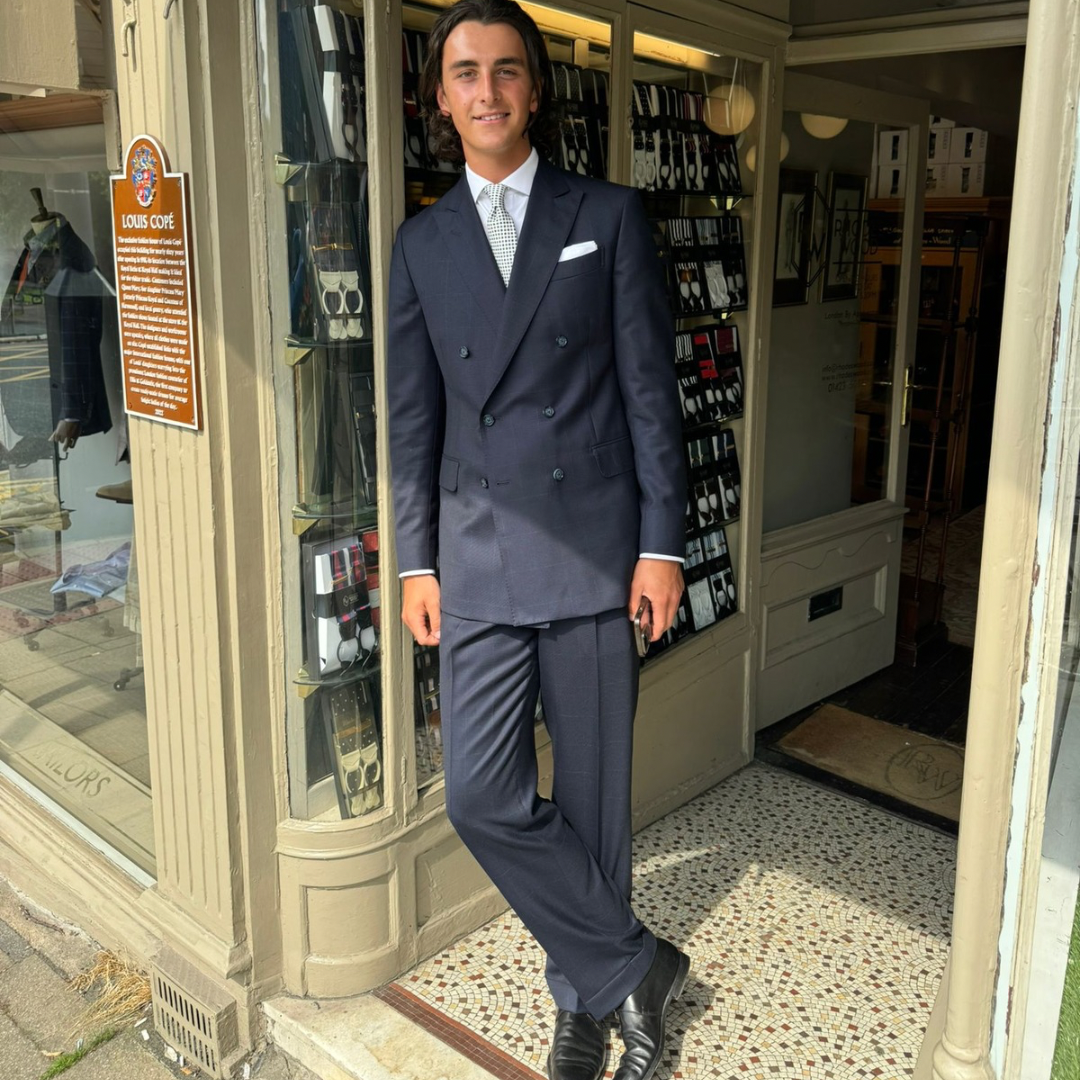 Suits – Rhodes Wood